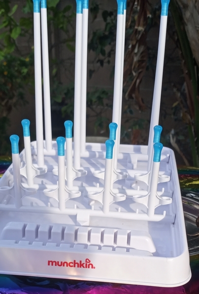Munchkin | Other | Munchkin Foldup Baby Bottle Drying Rack Drainer ...
